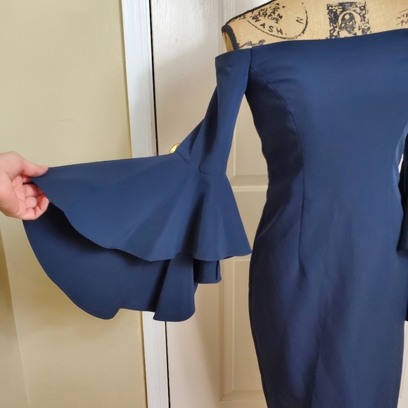 Milly | Dresses | Milly Black Selena Italian Cady Bell Sleeve Midi ...